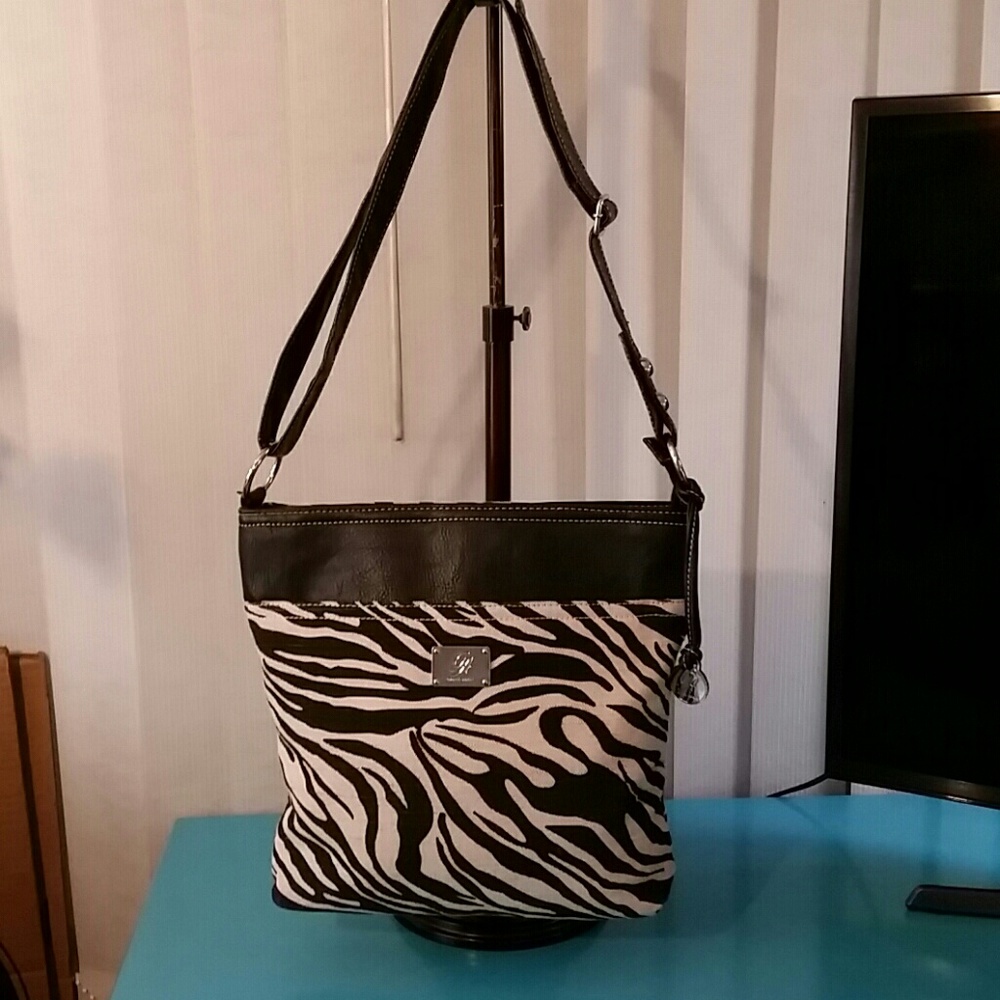 Grace Adele Crossbody - Gem